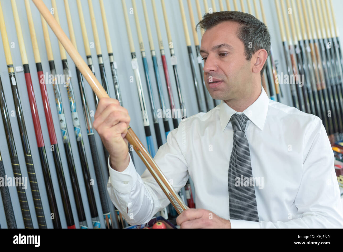 Pool cue stand hi-res stock photography and images - Alamy