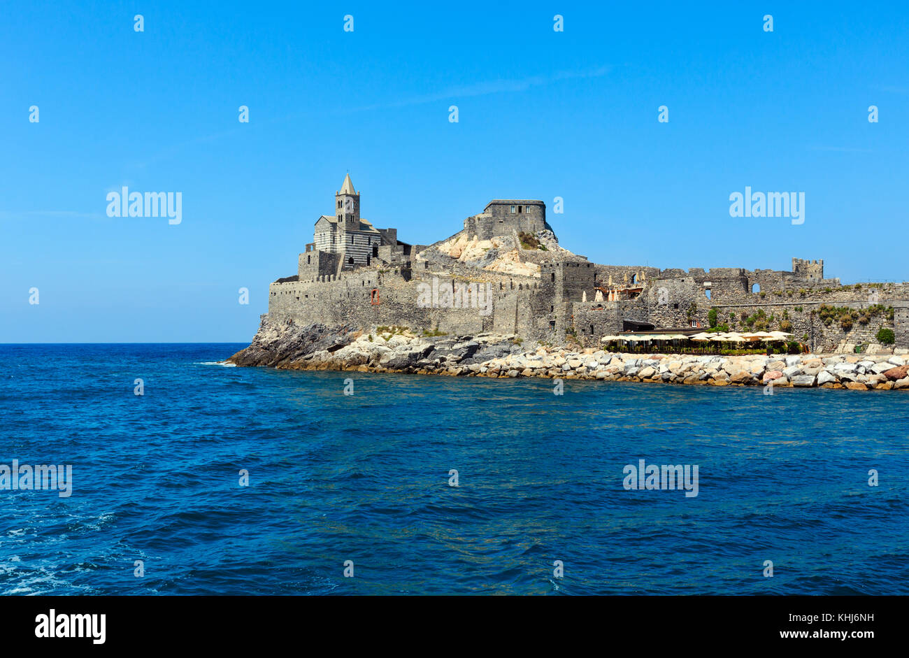 Medieval fisherman town of Portovenere (UNESCO Heritage Site) view from ...