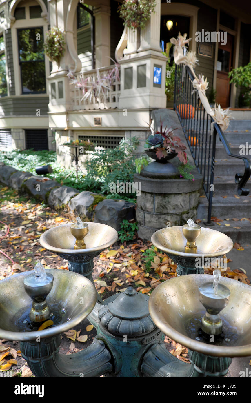 Benson Bubbler drinking fountain near Portland Farmers Market in fall ...