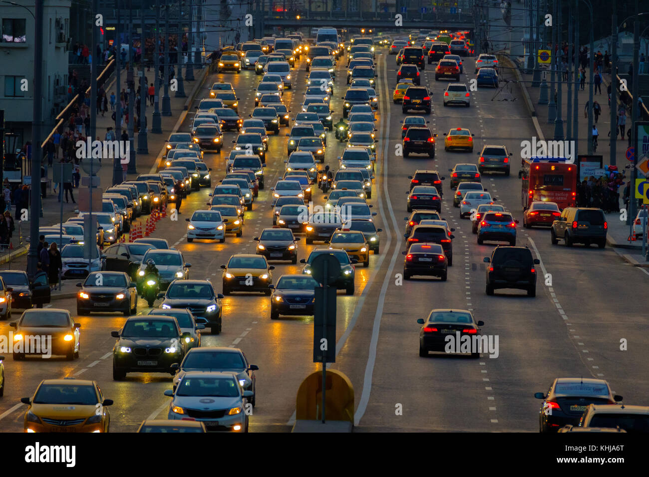 Traffic on the highway Stock Photo - Alamy