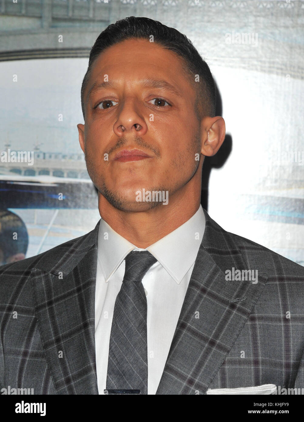 Theo rossi hi-res stock photography and images - Alamy