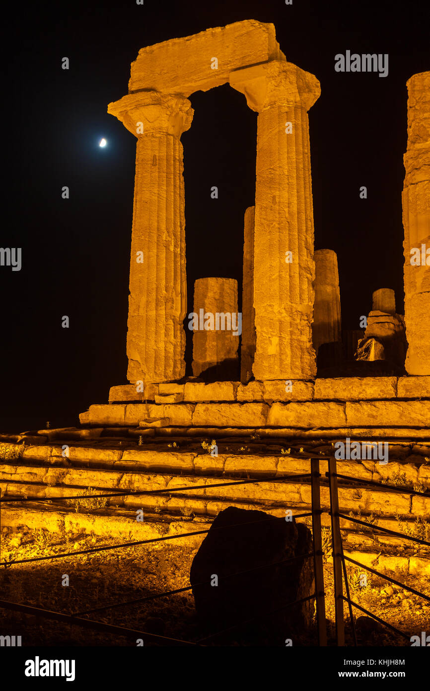 Agrigento by night hi-res stock photography and images - Alamy