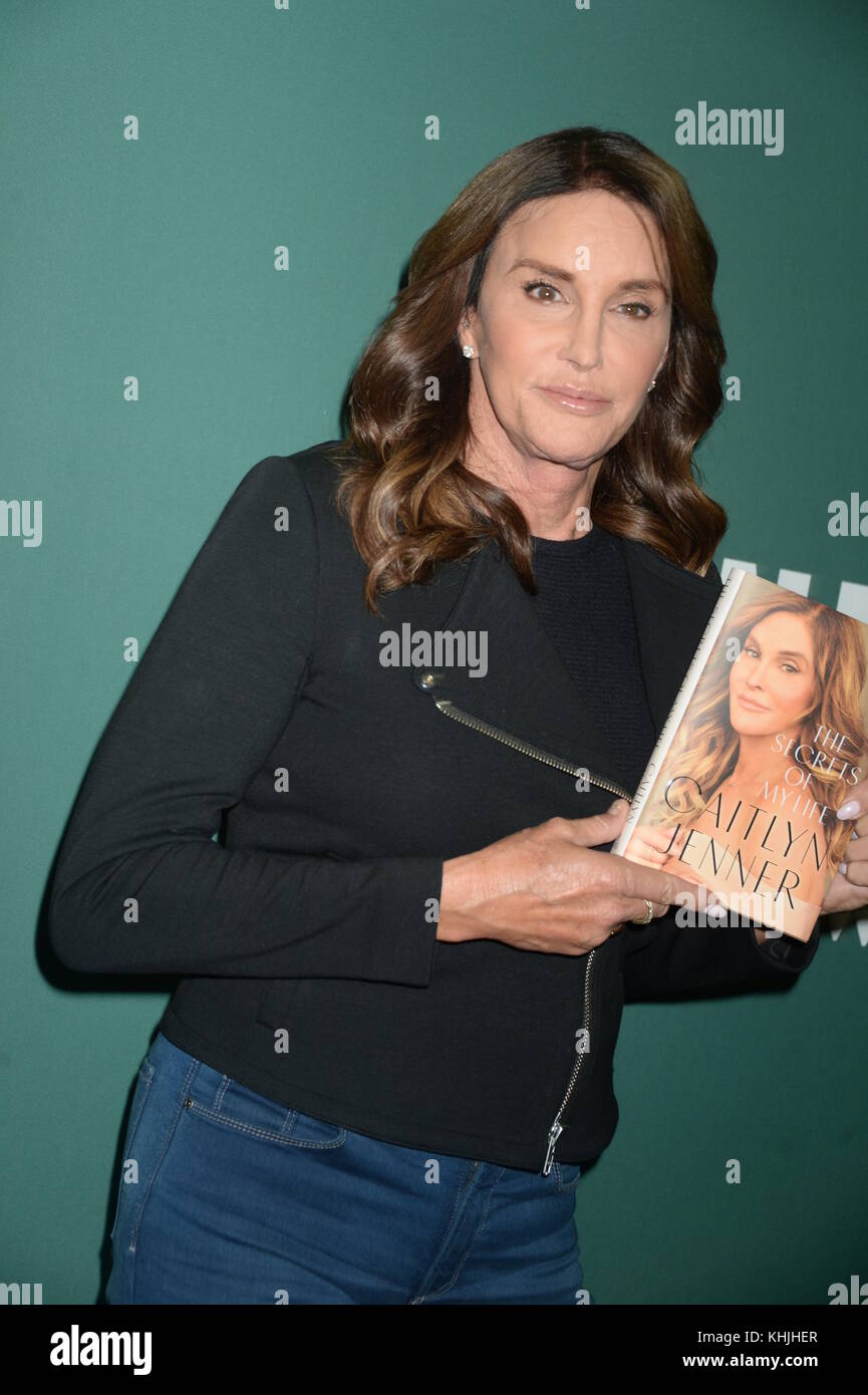NEW YORK, NY - APRIL 26: Television personality Caitlyn Jenner signs ...