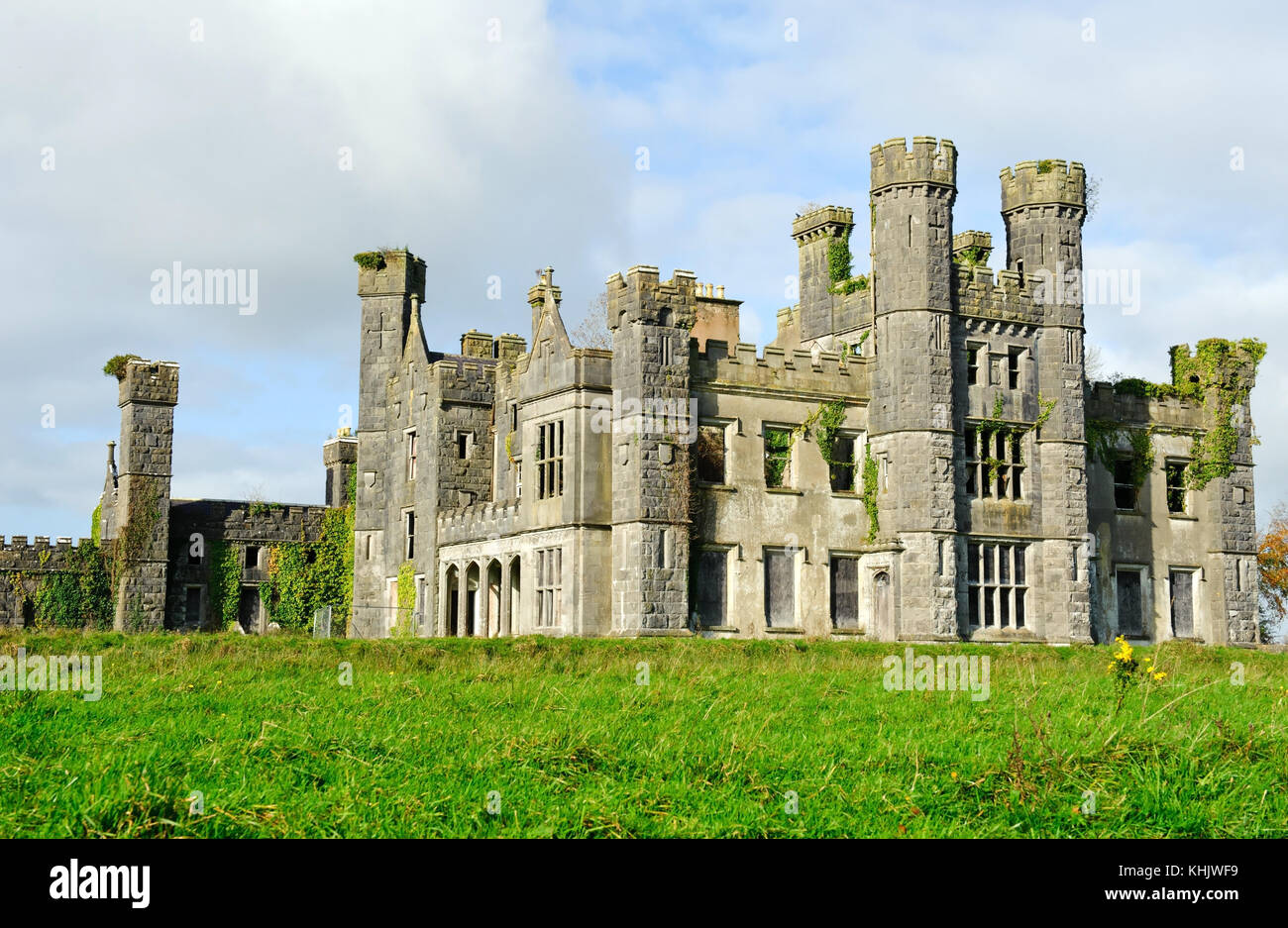View on a Castle Saunderson, Belturbet, Co. Cavan, Ireland Stock Photo ...