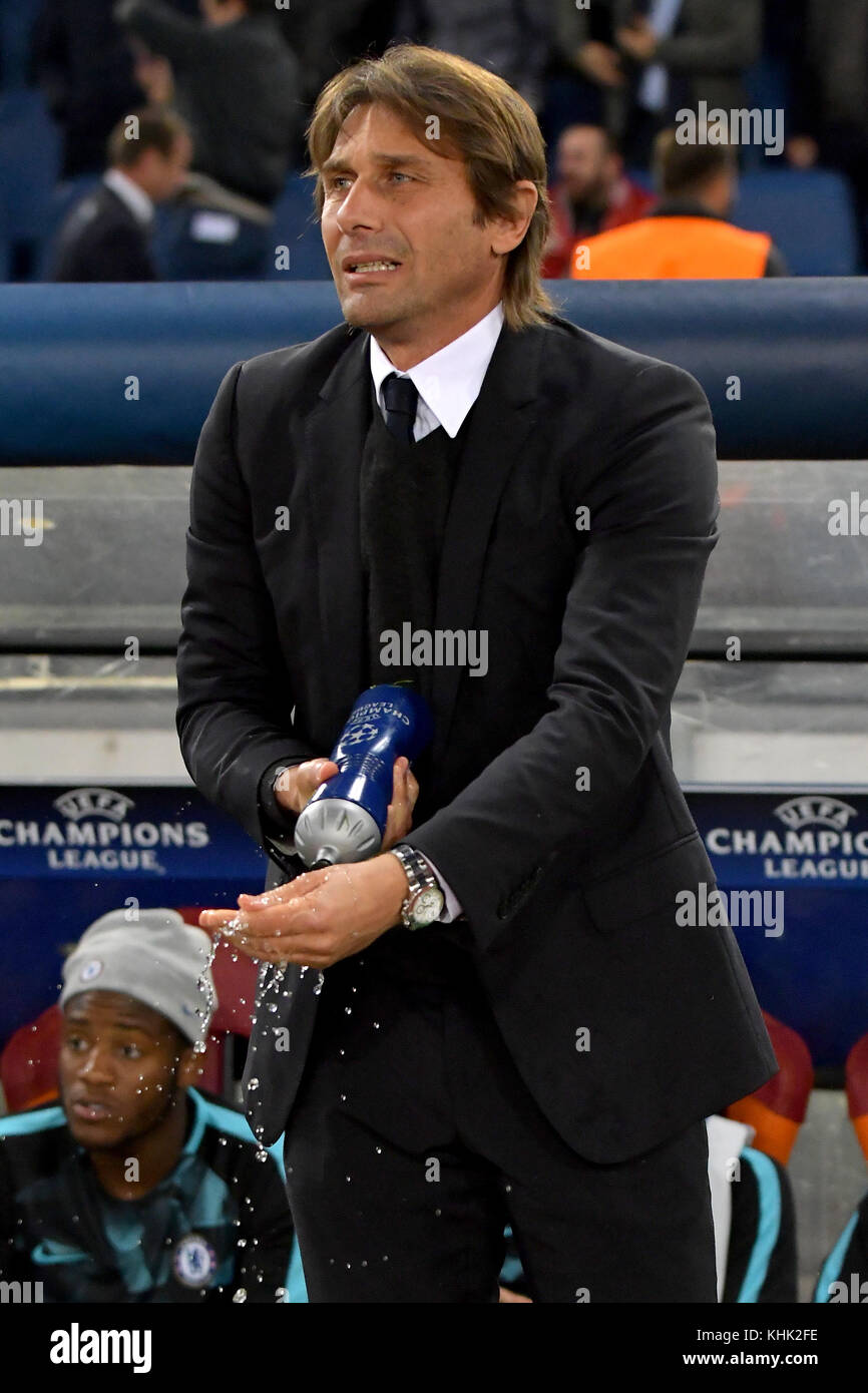 Antonio conte chelsea champions hi-res stock photography and images - Alamy