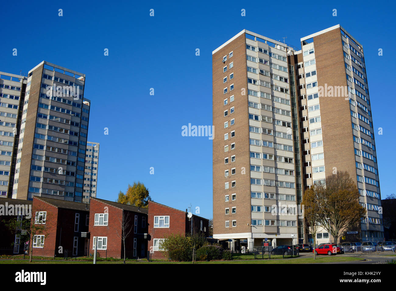 Queensway estate Tower block, block of flats high rise in Southend on ...