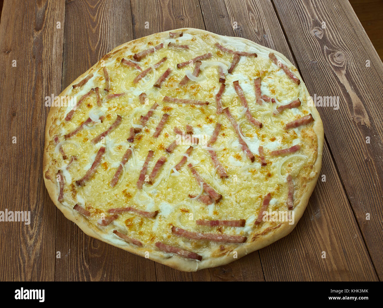 Flammekueche - Alsatian-Mosellan and South German dish Stock Photo - Alamy