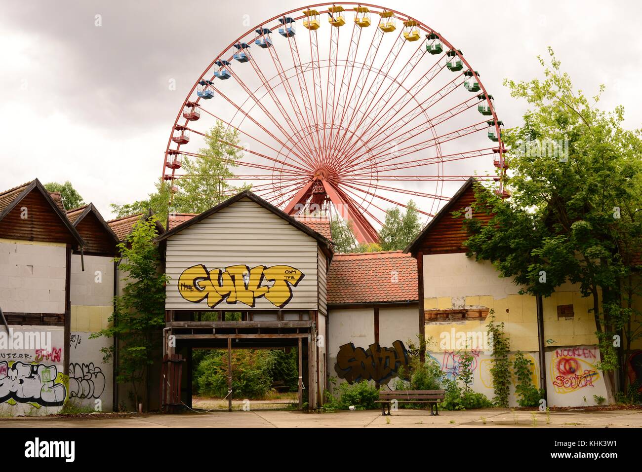 Abandoned Fairground Berlin Stock Photo - Alamy