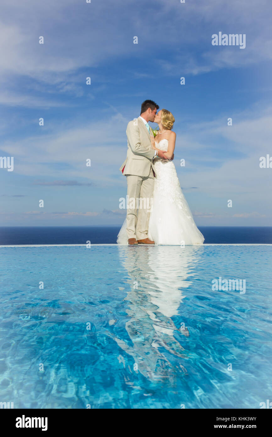 Infinity dress hi-res stock photography and images - Alamy