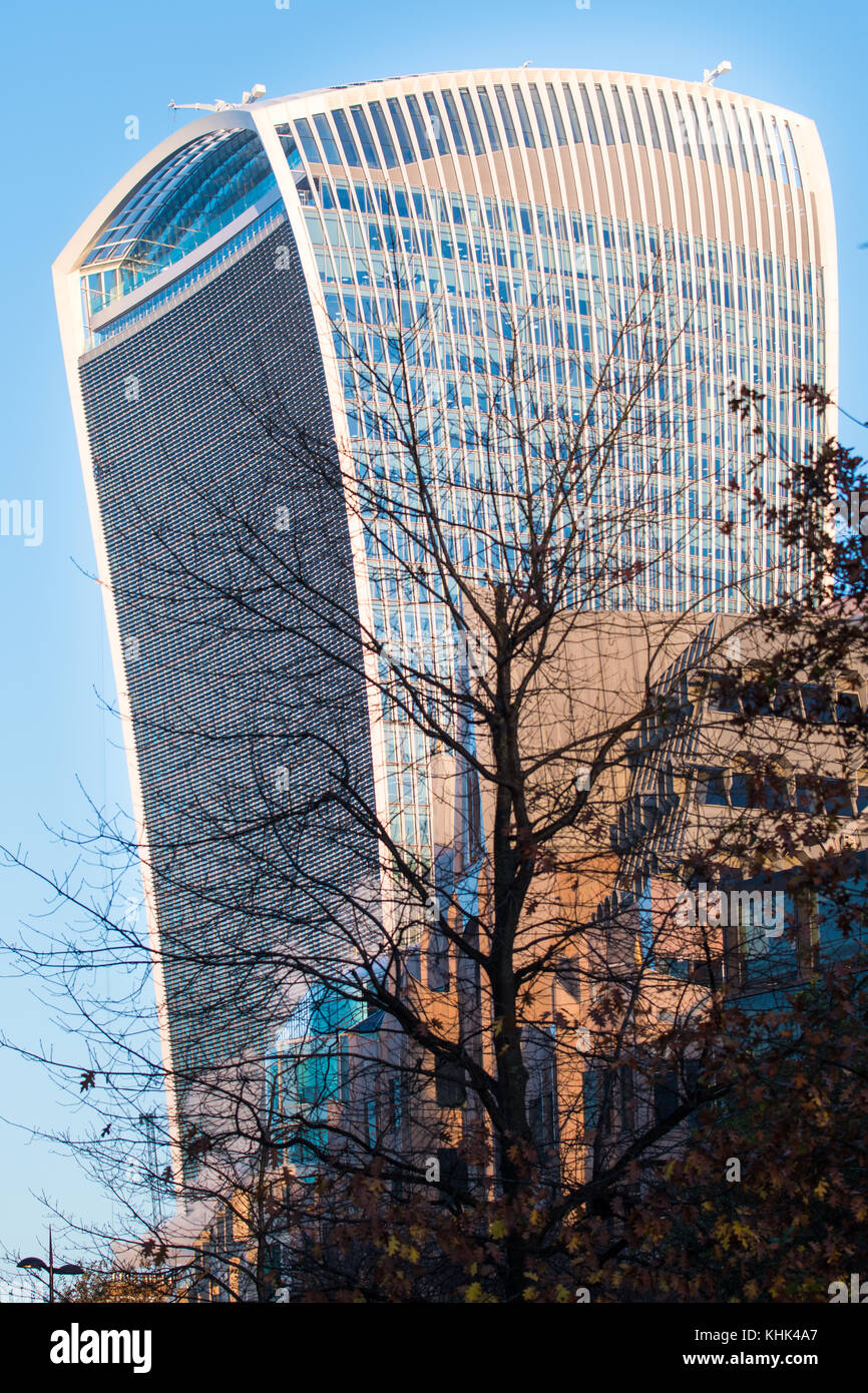 20 metres tall hi-res stock photography and images - Alamy