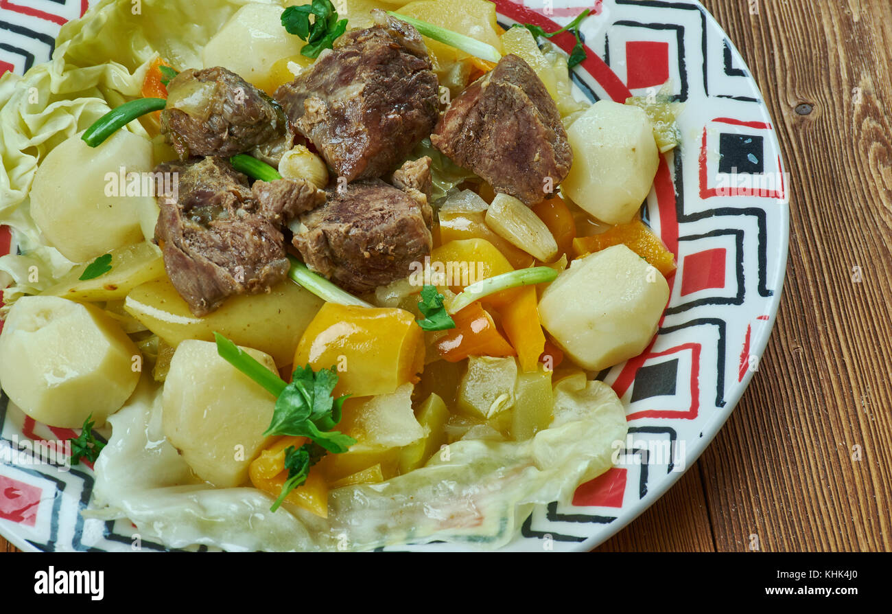 Dimlama - turkic stew made with various combinations of meat, potatoes ...