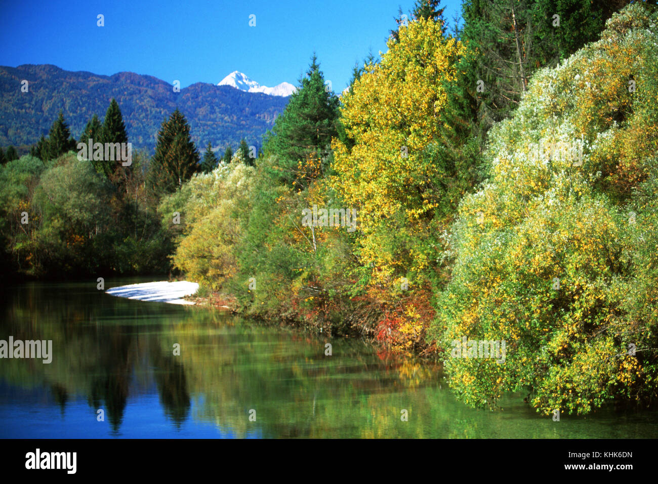 Slowenien, Bled, Fluss Sava bei Bled Stock Photo - Alamy