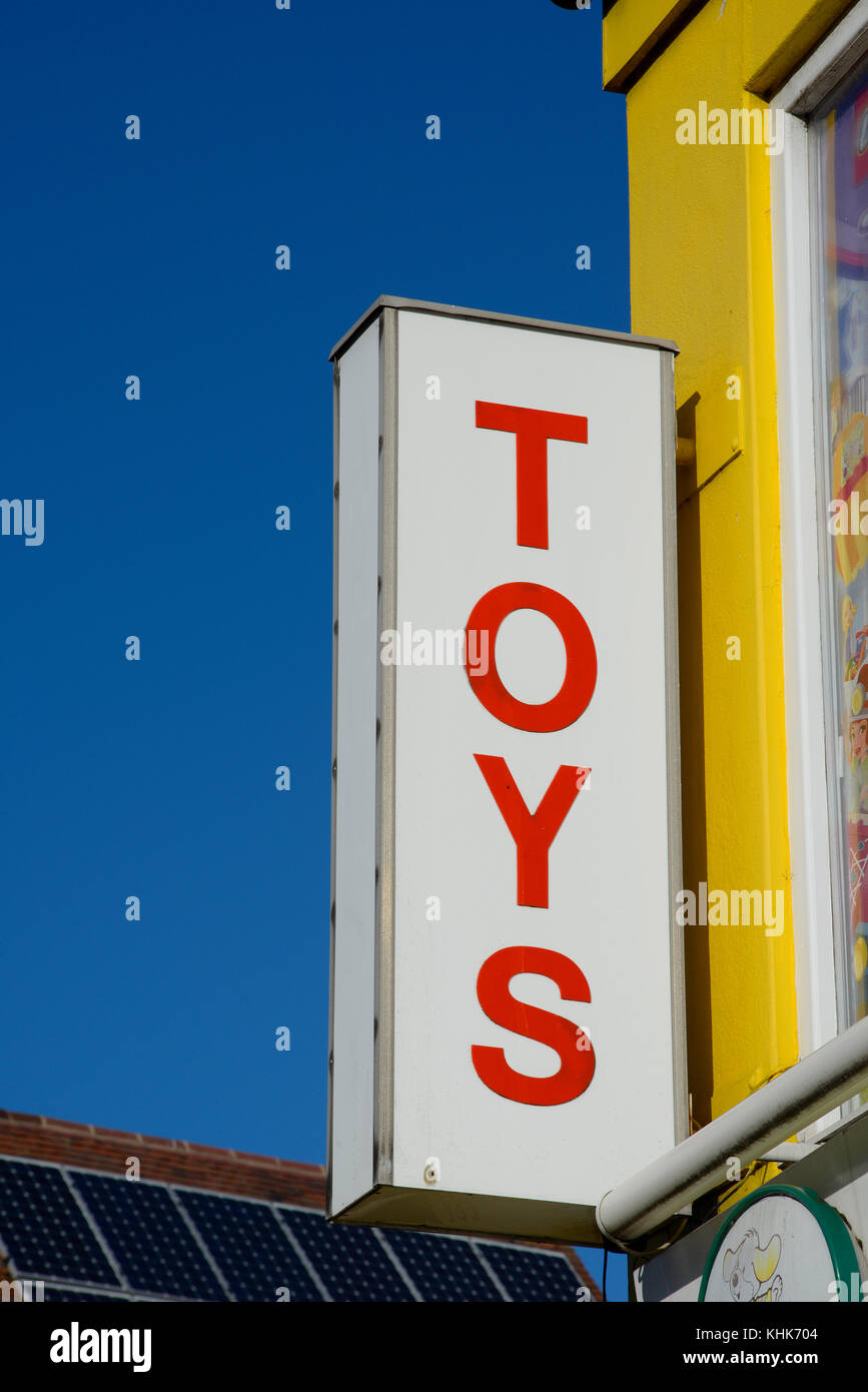 Toys sign, Toymaster toy shop in Westcliff on Sea, Essex. Shop store ...