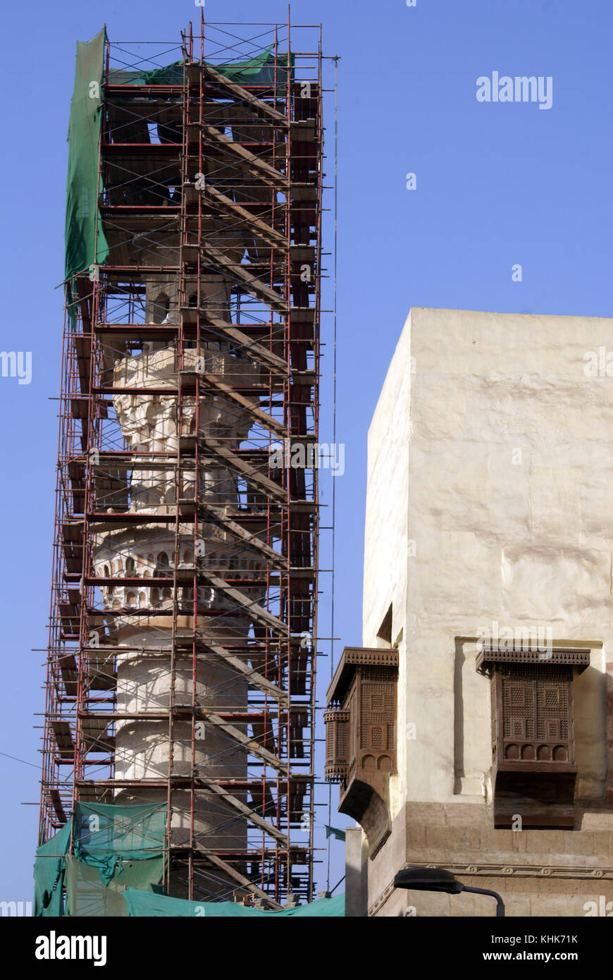 Restoration of minaret of old mosque in Cairo, Egypt Stock Photo - Alamy