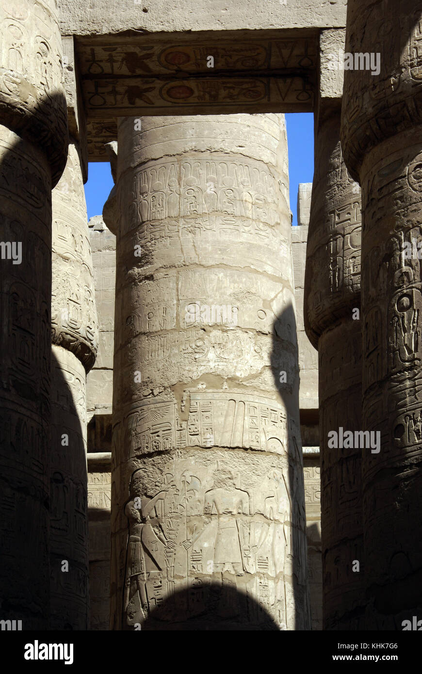 Big columns hi-res stock photography and images - Alamy
