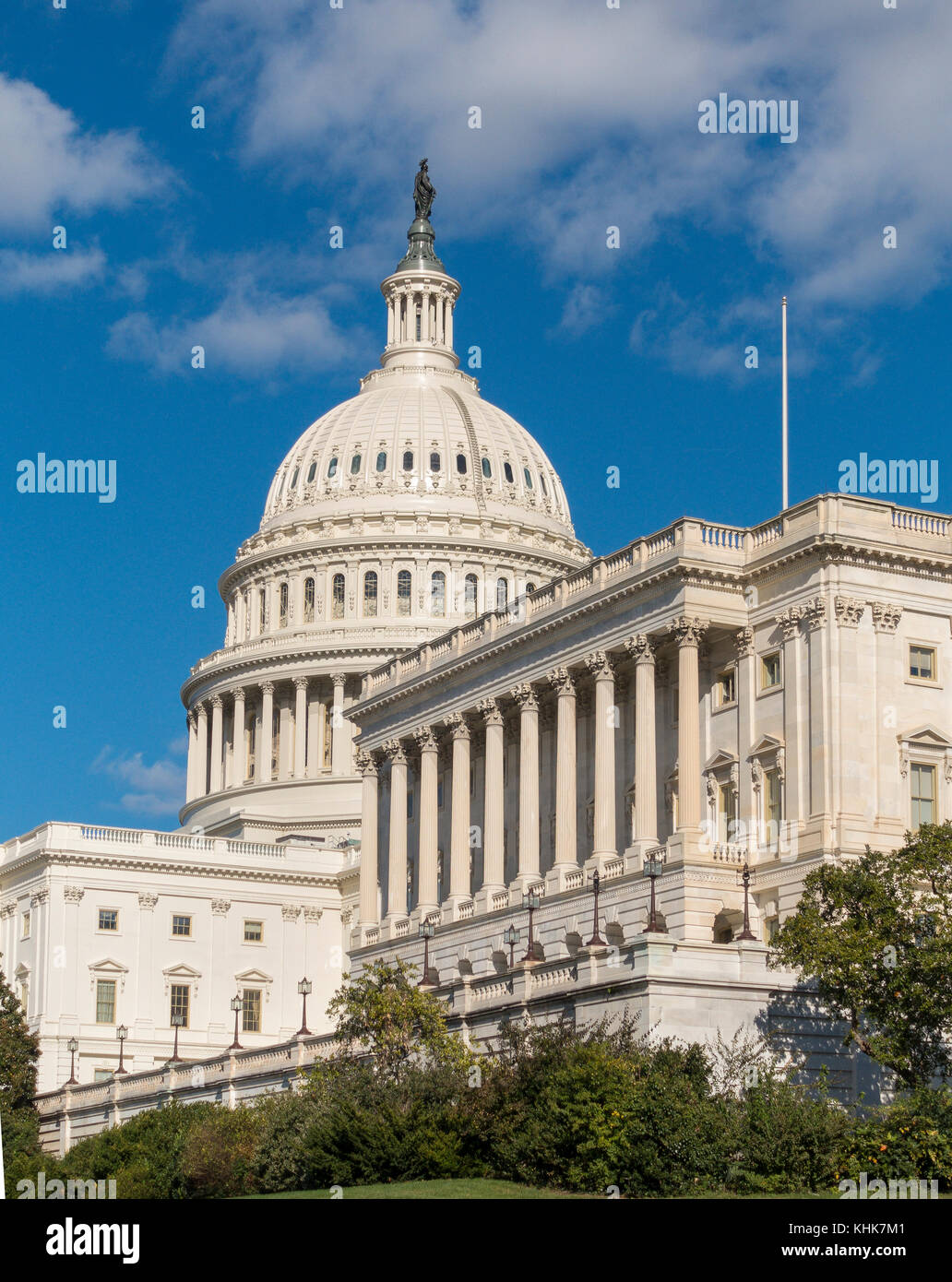 United states capitol building dome hi-res stock photography and images ...