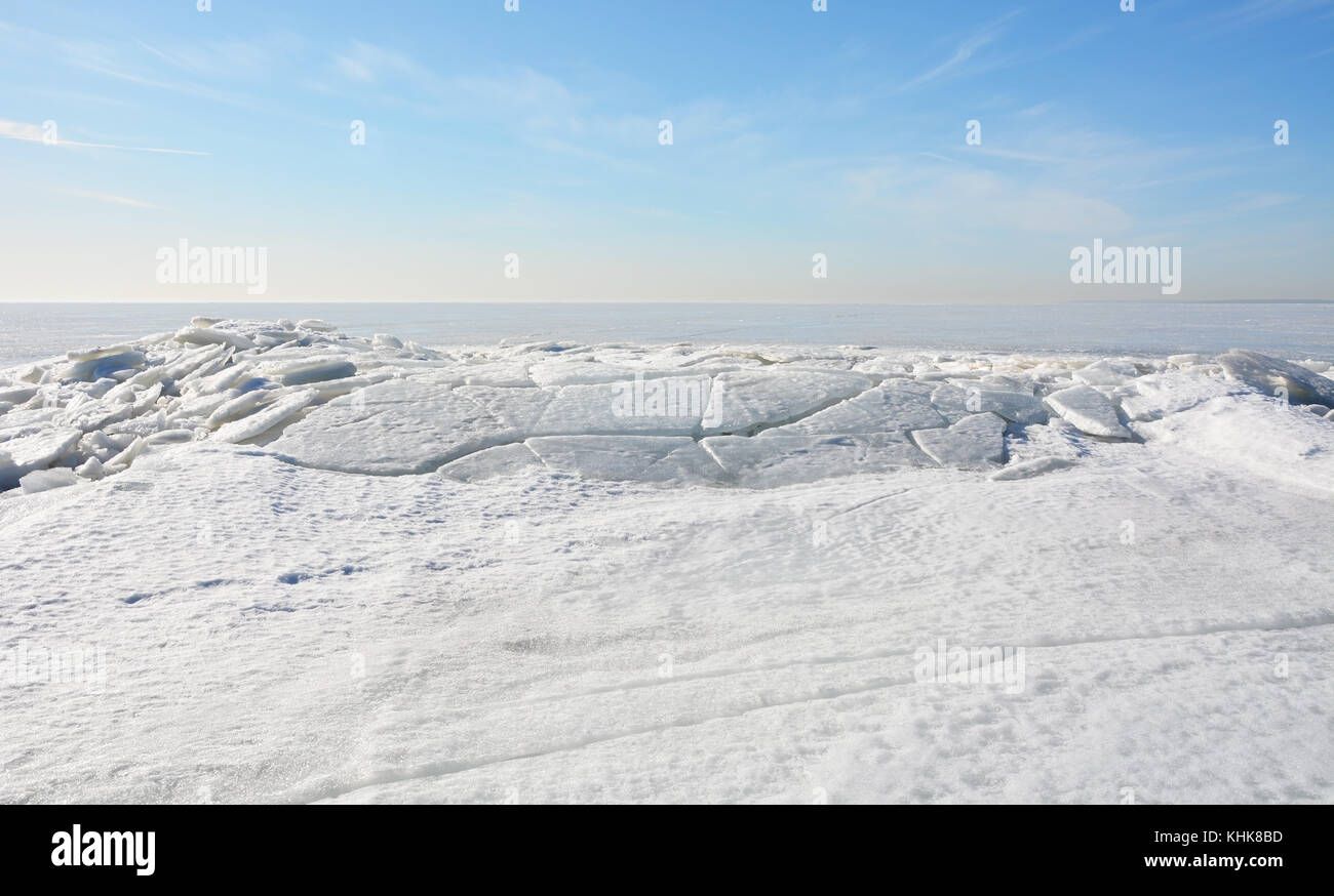 Polar landscape- ice on the frozen sea Stock Photo - Alamy