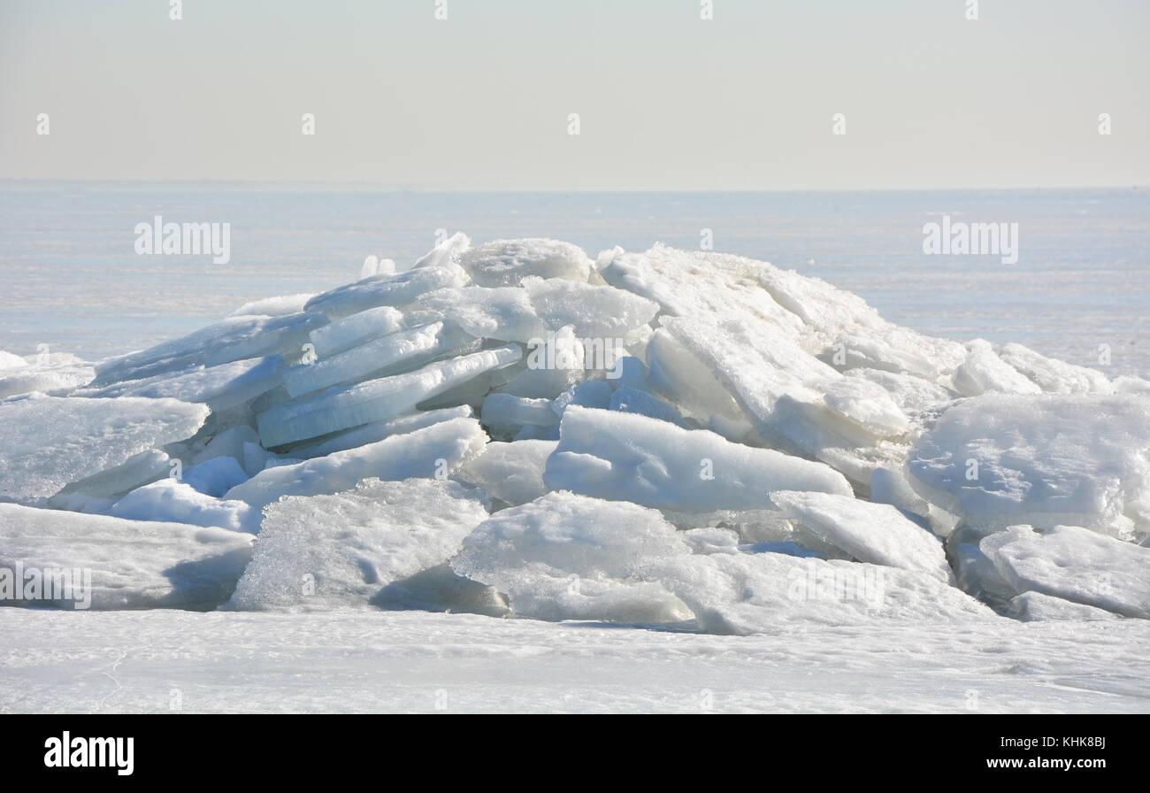 Polar landscape- ice on the frozen sea Stock Photo - Alamy