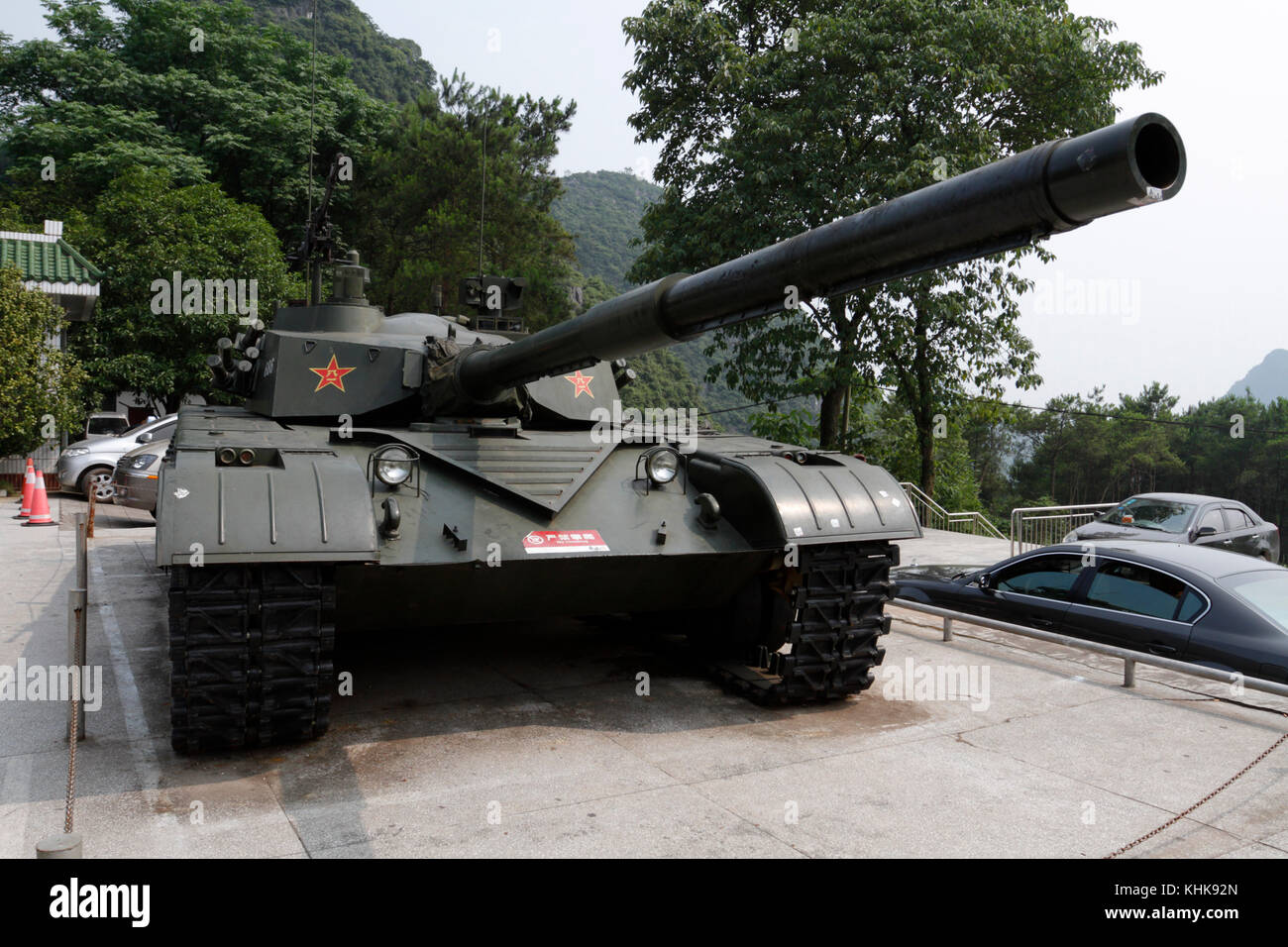 Chinese battle tank Stock Photo - Alamy