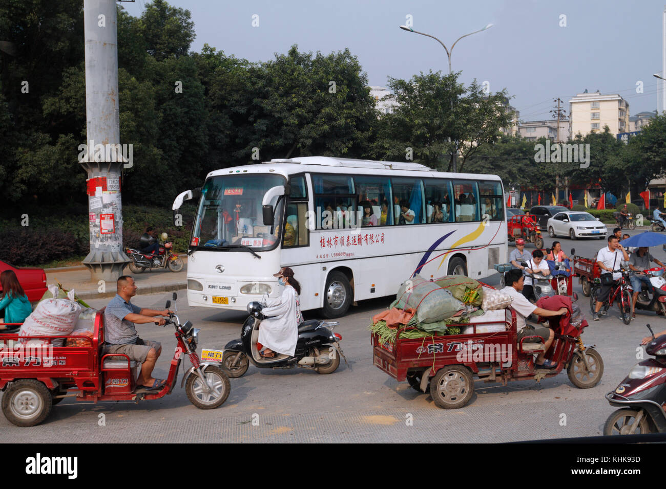 Busy road intersection in Guilin, China Stock Photo - Alamy