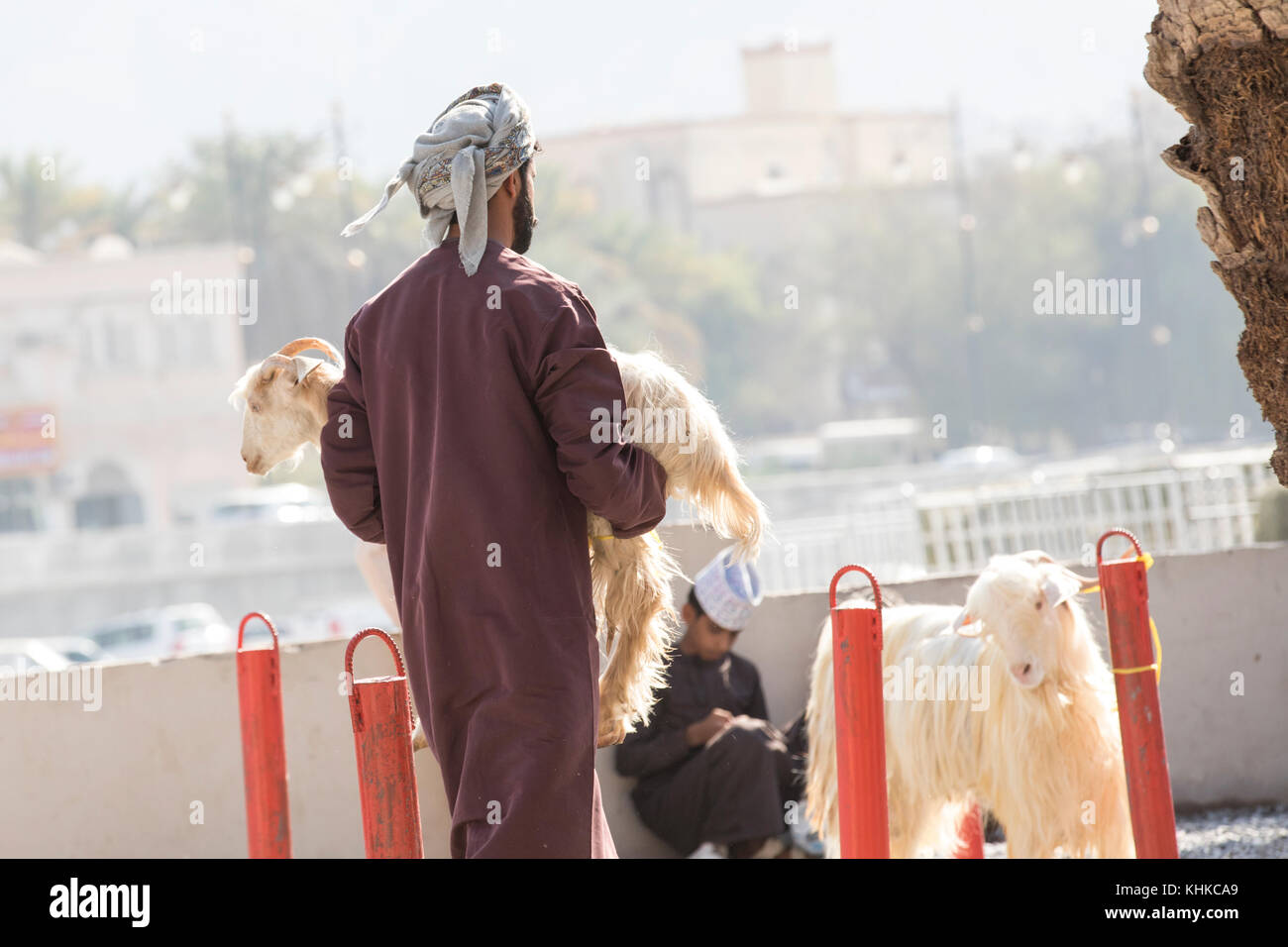 Oman people lifestyle hi-res stock photography and images - Alamy