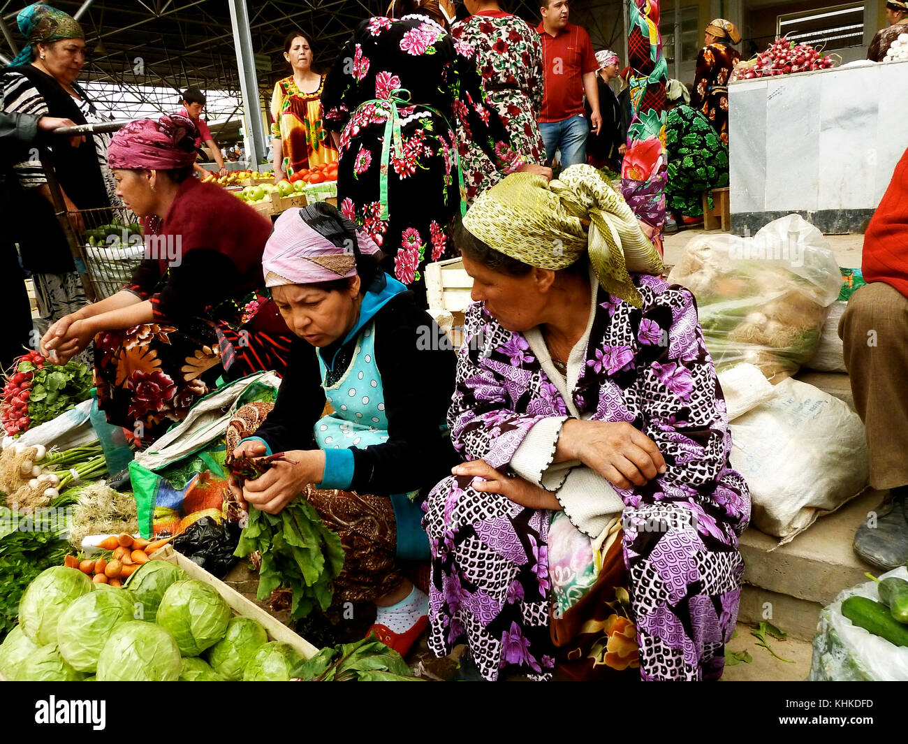 Samarkand market hi-res stock photography and images - Alamy