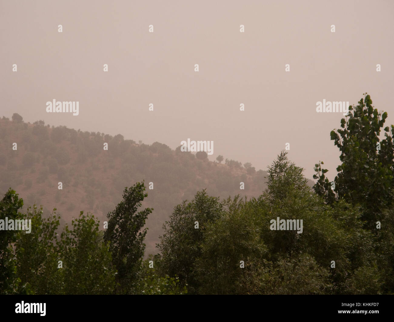 Air pollution In Iran Stock Photo - Alamy