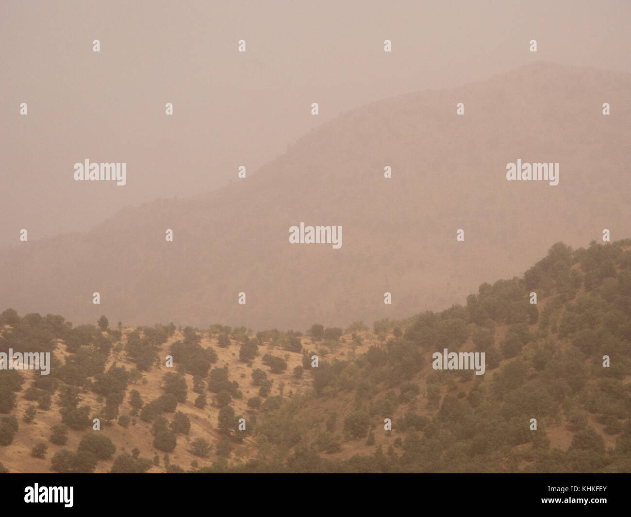 Air pollution In Iran Stock Photo - Alamy