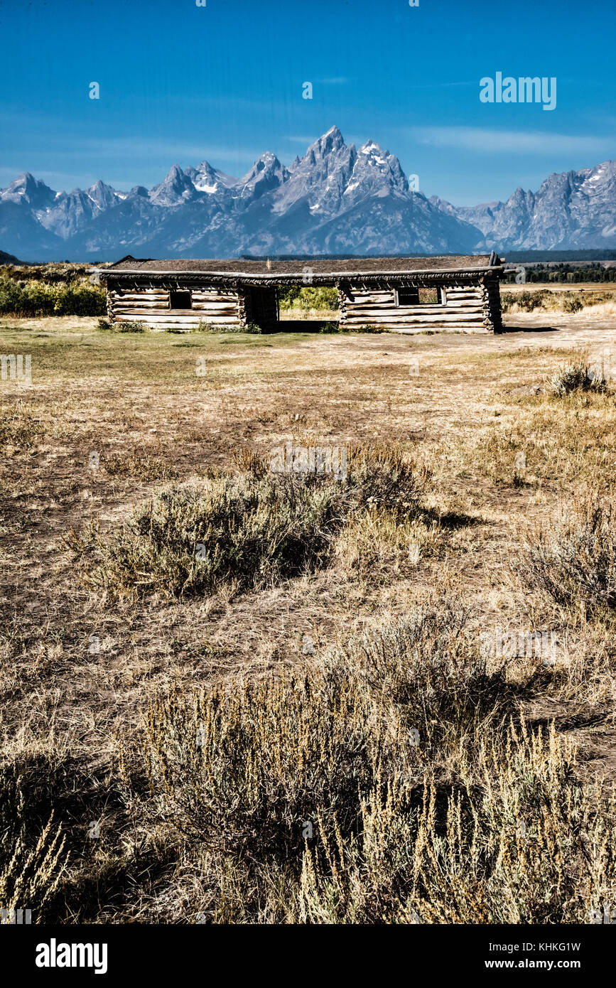 Cunningham cabin and ranch overlooking the Grand Teton National Park ...