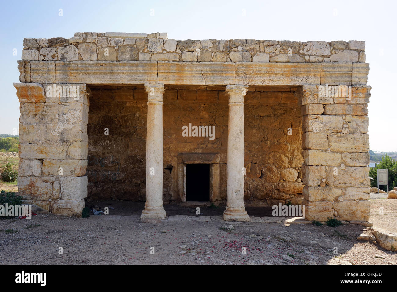 Facade of roman mausoleum Hirbat Mazor, Israel Stock Photo - Alamy