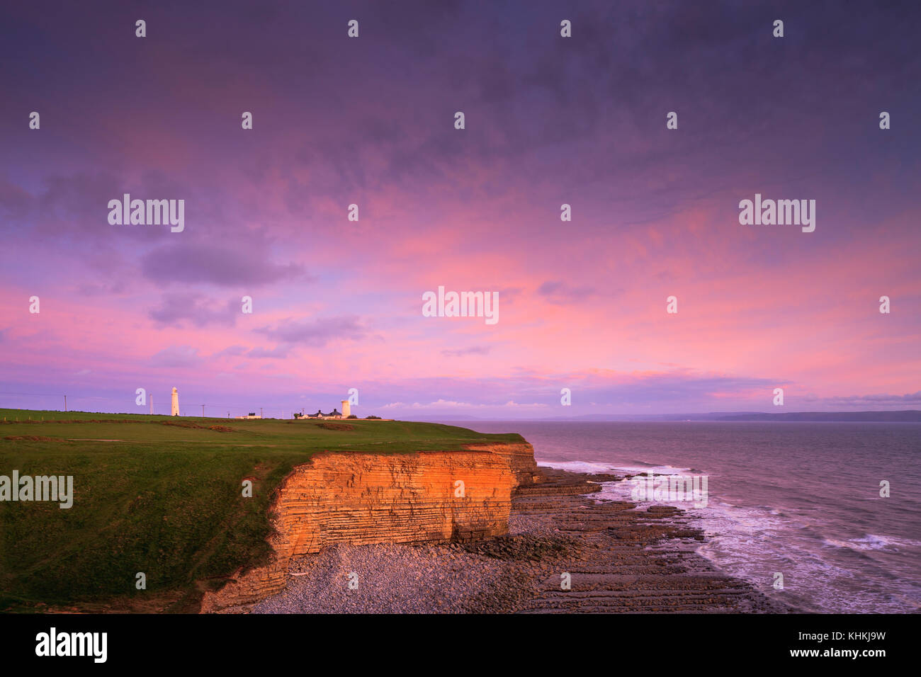 Nash point vale glamorgan wales hi-res stock photography and images - Alamy