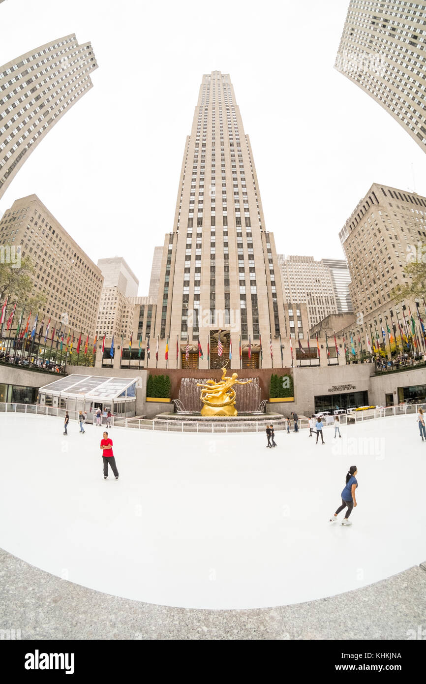 Rockefeller Center ice-skating rink in Midtown Manhattan in New York ...