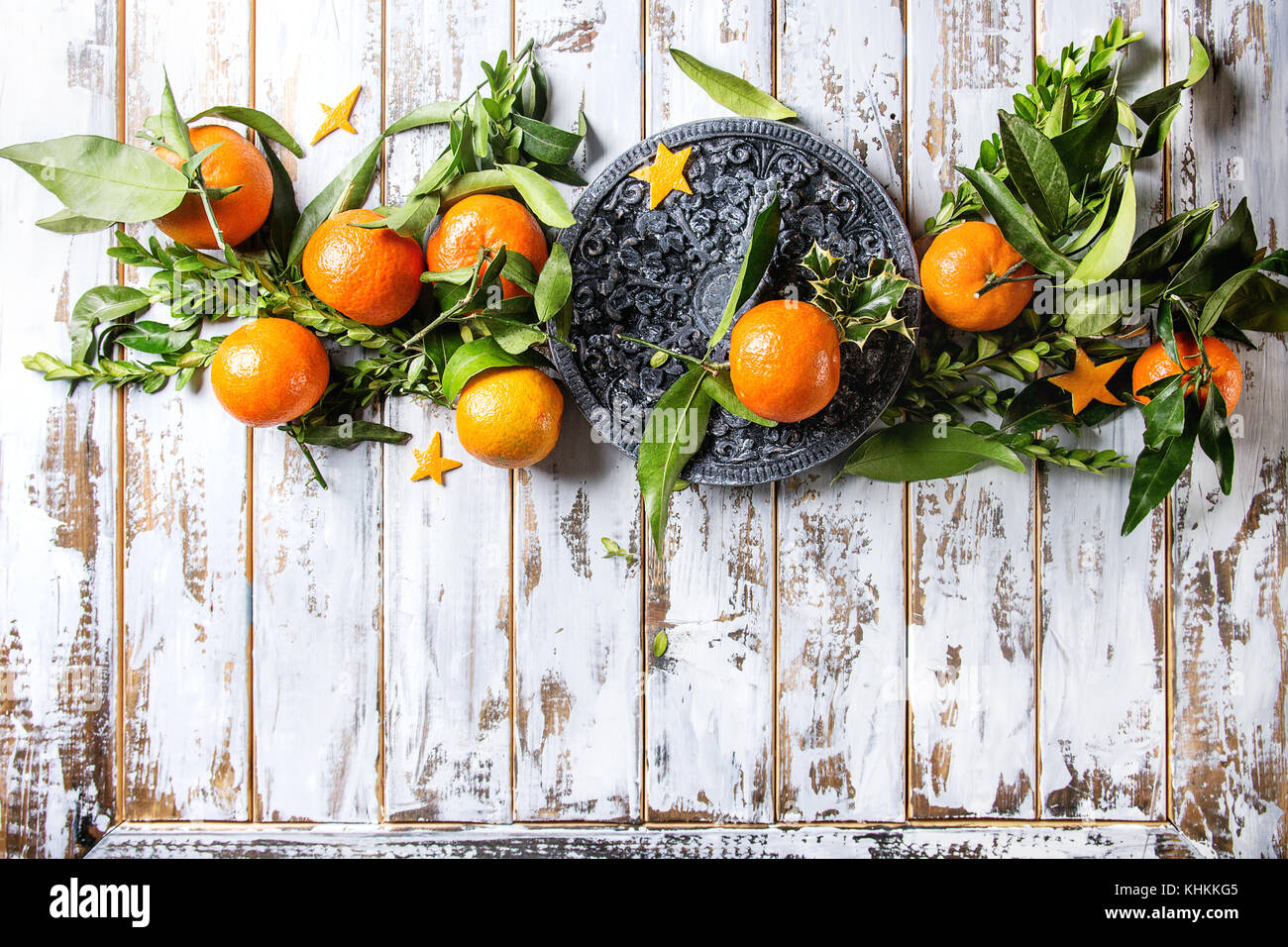 Christmas table setting tangerines hi-res stock photography and images ...