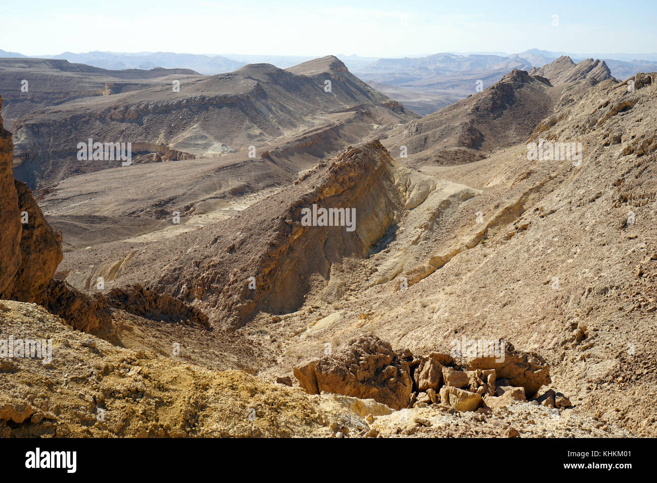 Crater Ramon in Negev desert, Israel Stock Photo - Alamy