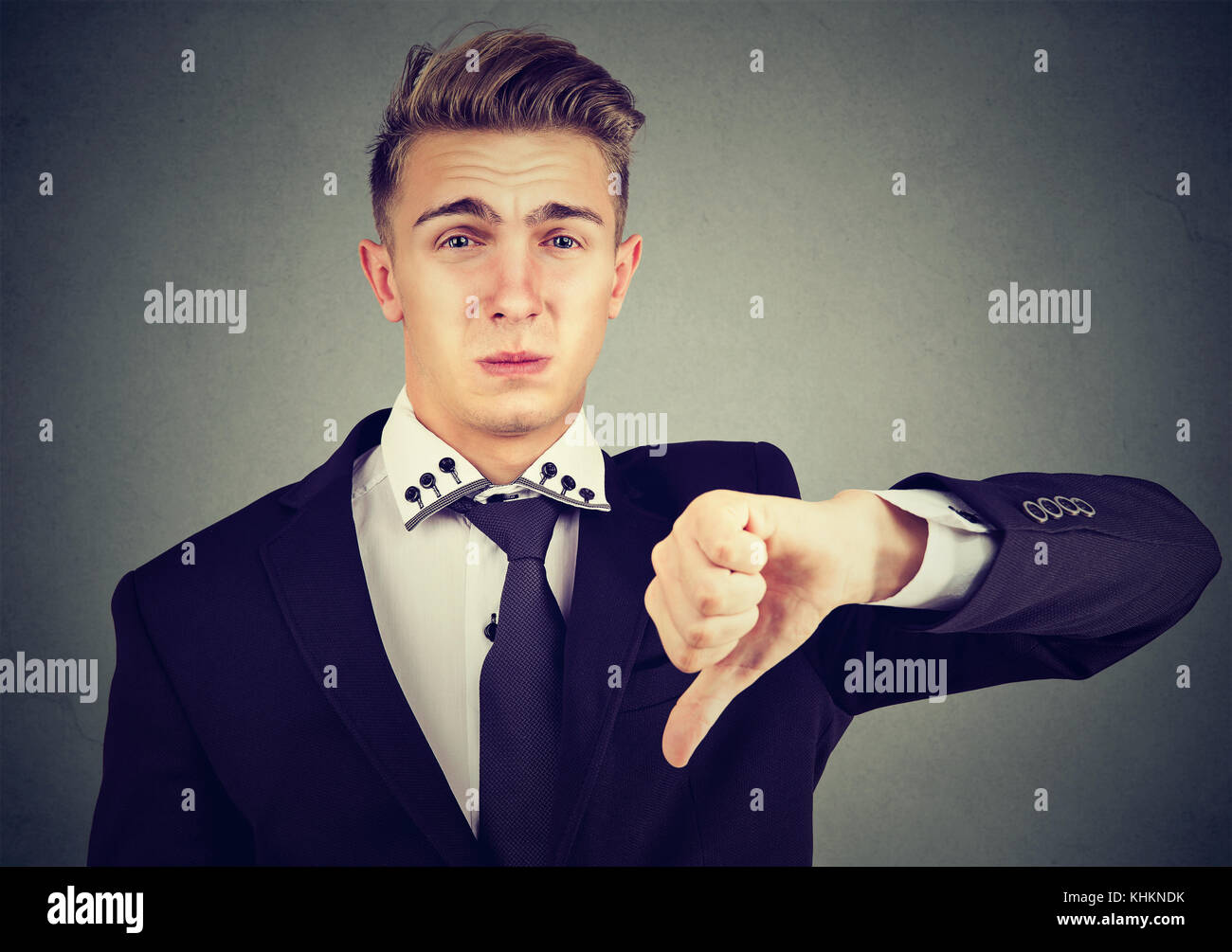 Thumbs down customer hi-res stock photography and images - Alamy