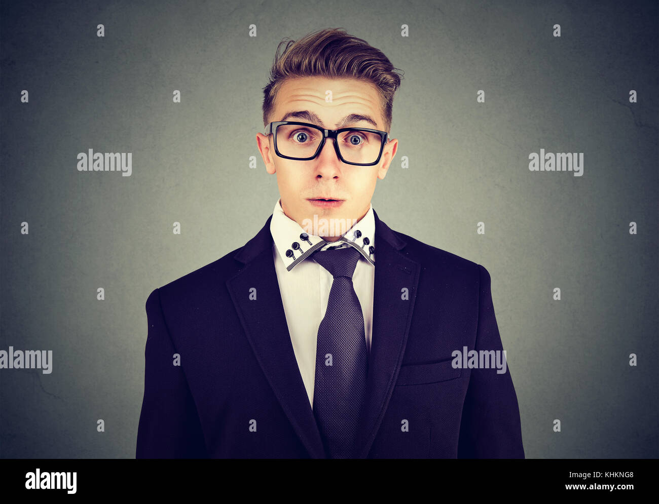 Man looking defeated hi-res stock photography and images - Alamy