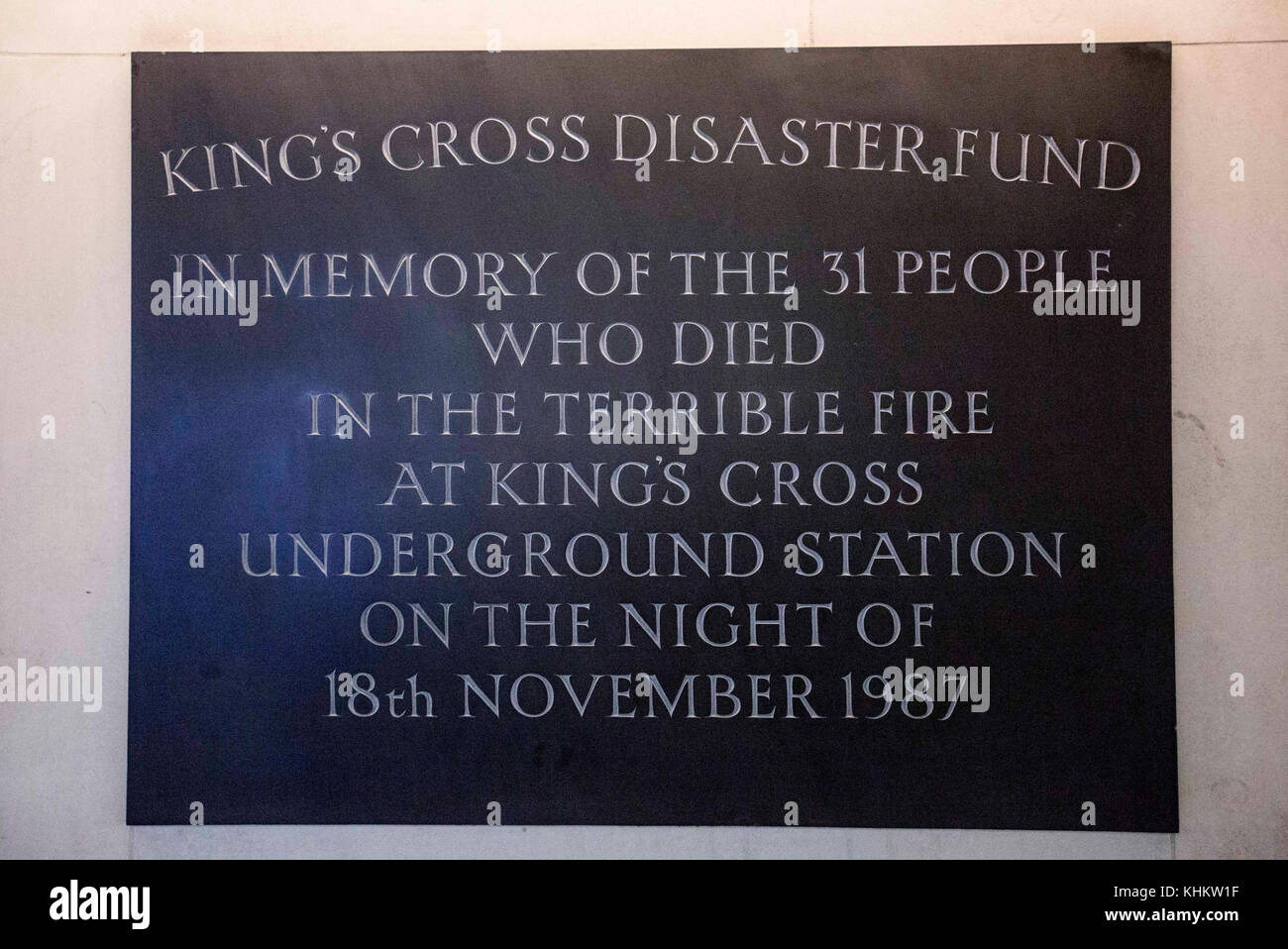 King's cross london 1987 High Resolution Stock Photography and Images ...