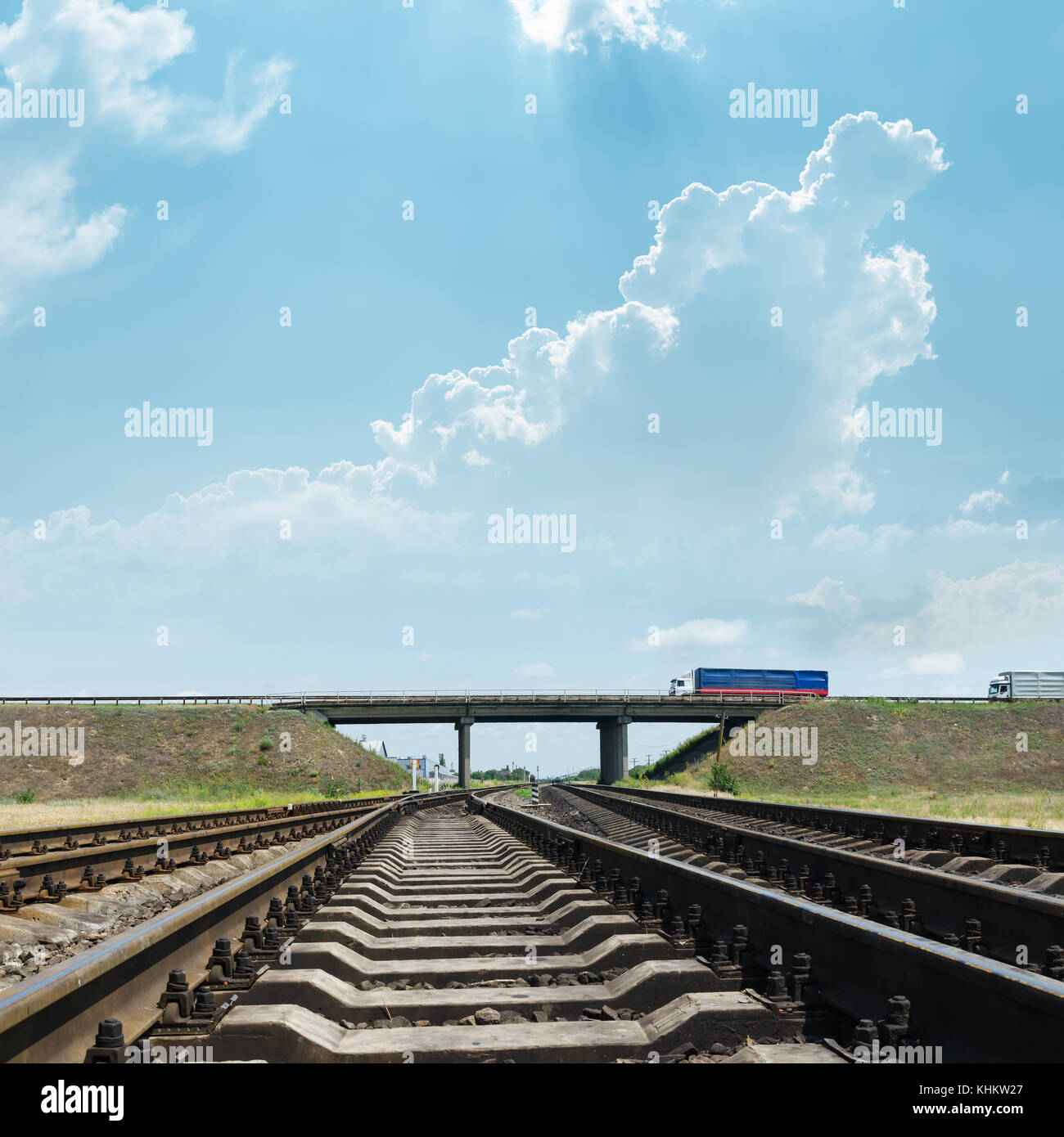 Car under bridge moving train hi-res stock photography and images - Alamy