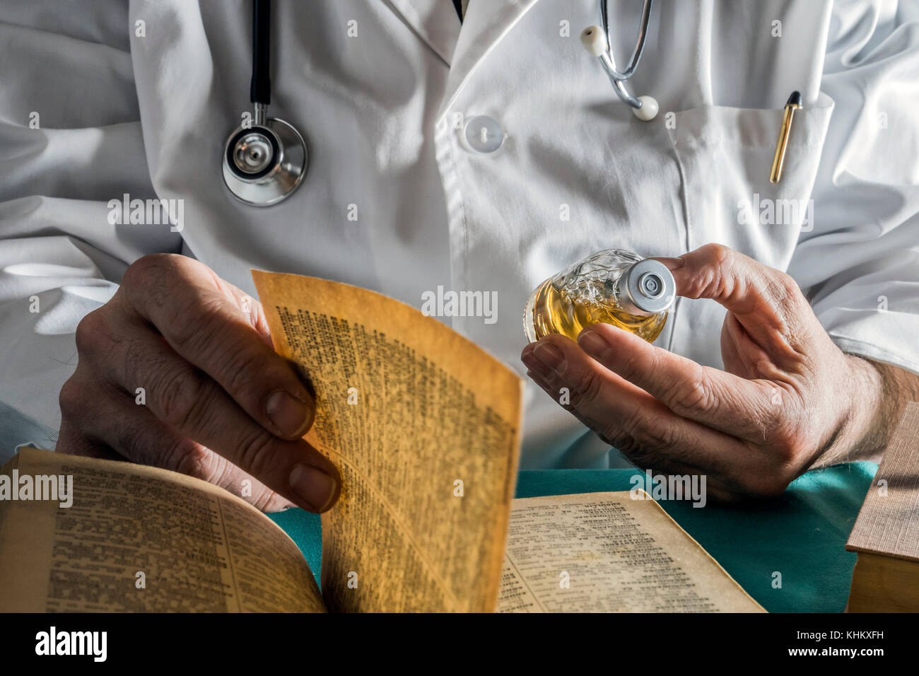 Medicine concept doctor paper hi-res stock photography and images - Alamy