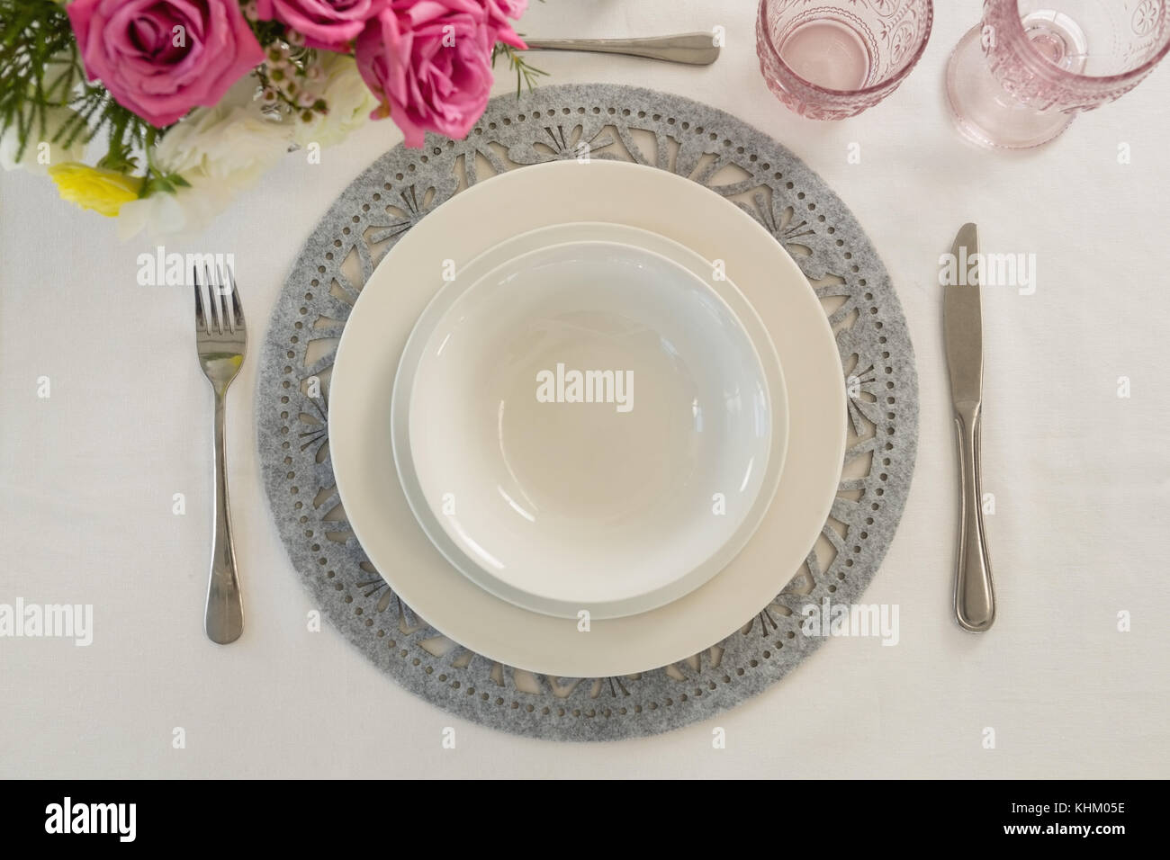 Reserved elegance hi-res stock photography and images - Alamy