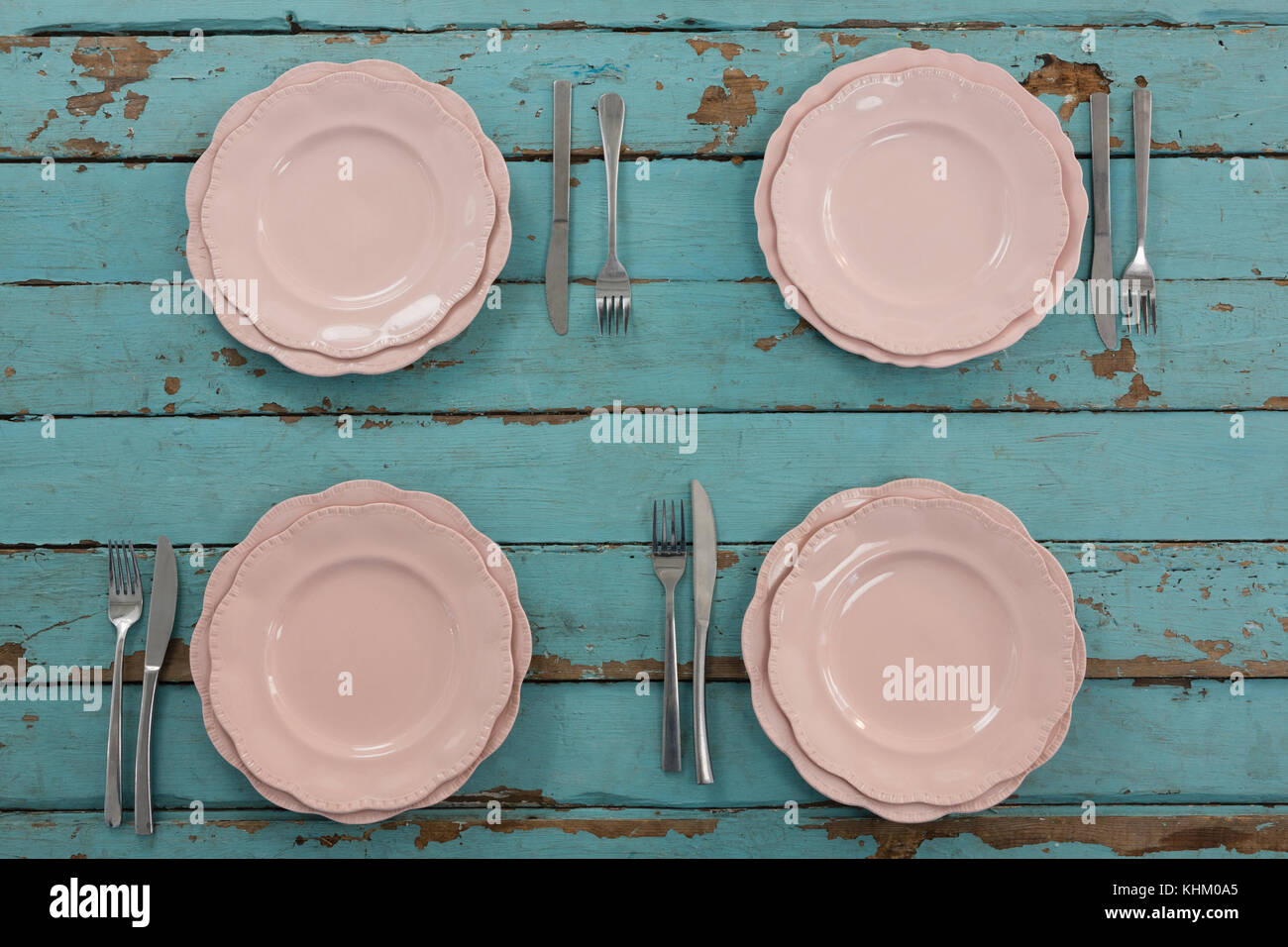 Overhead plates hi-res stock photography and images - Alamy