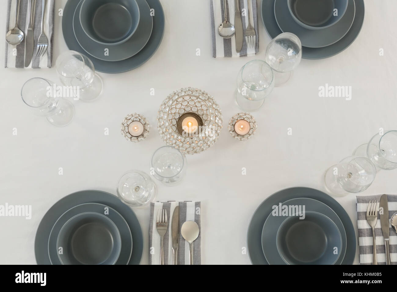 Beautiful table setting hi-res stock photography and images - Alamy