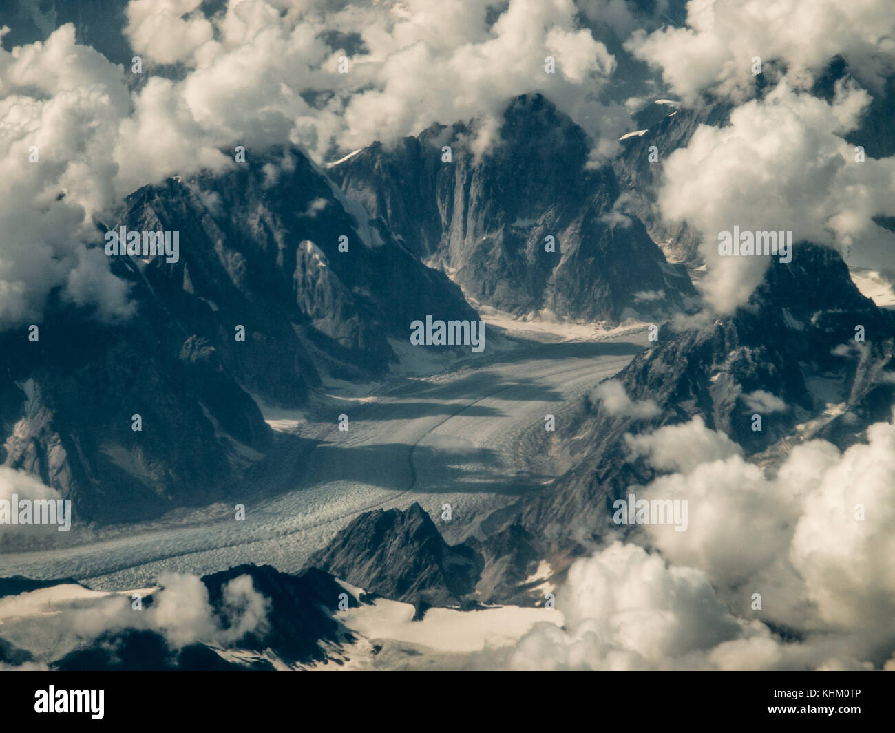 Aerial view anchorage alaska airport hi-res stock photography and ...