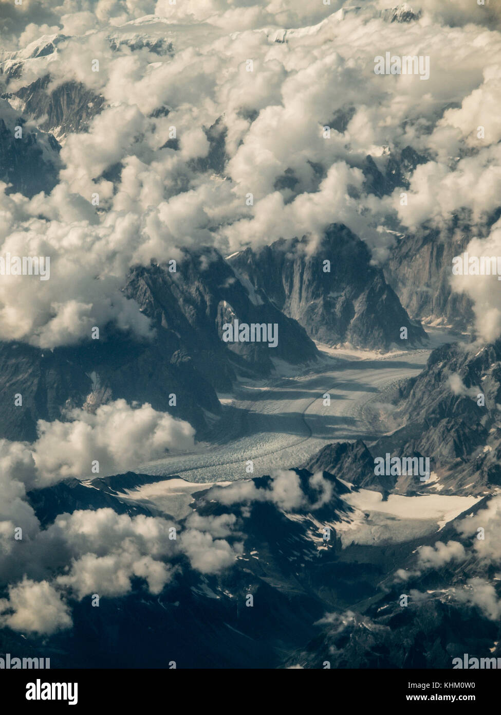 Aerial view anchorage alaska airport hi-res stock photography and ...