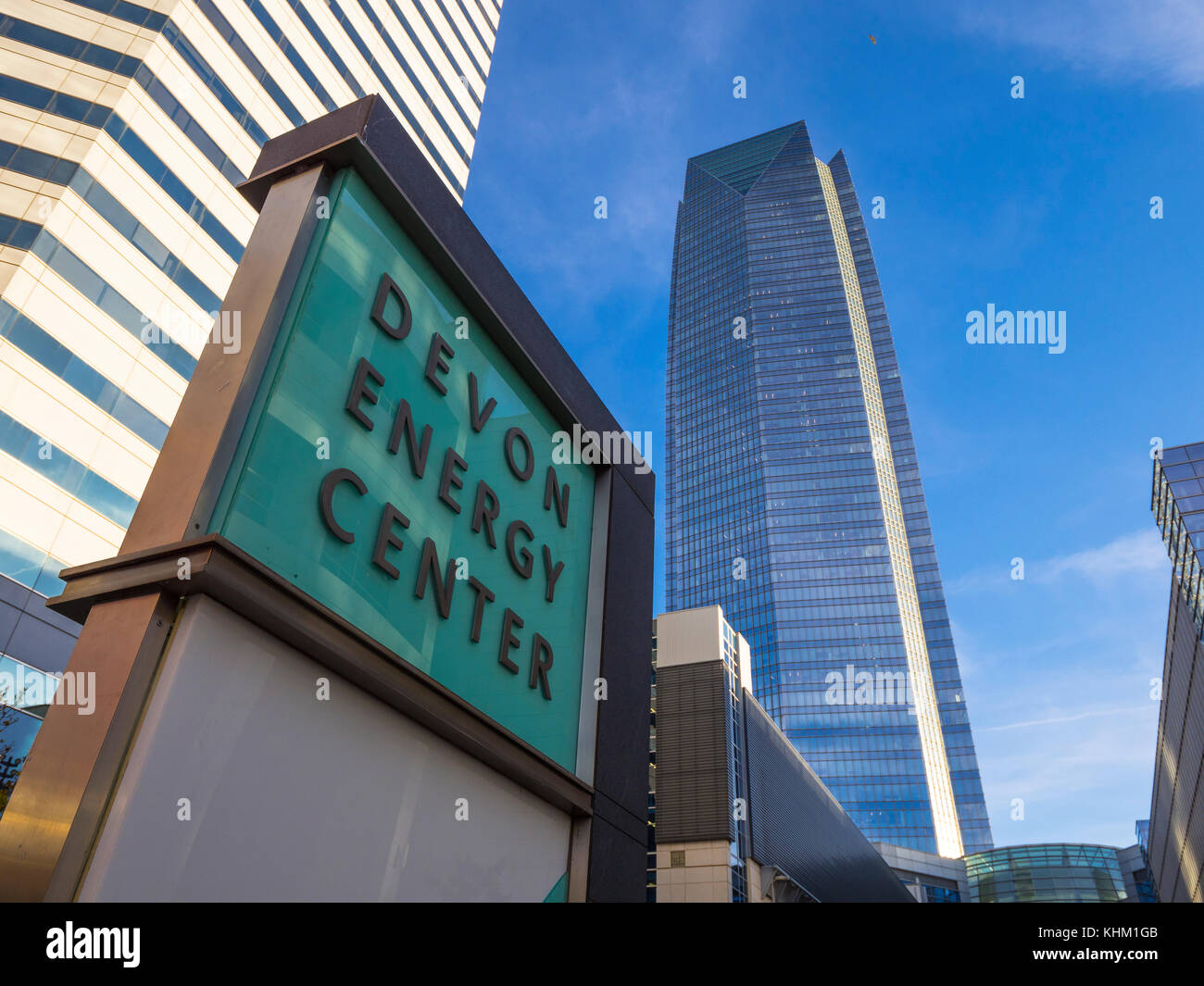 Devon Energy Center in Oklahoma City - OKLAHOMA CITY / OKLAHOMA ...