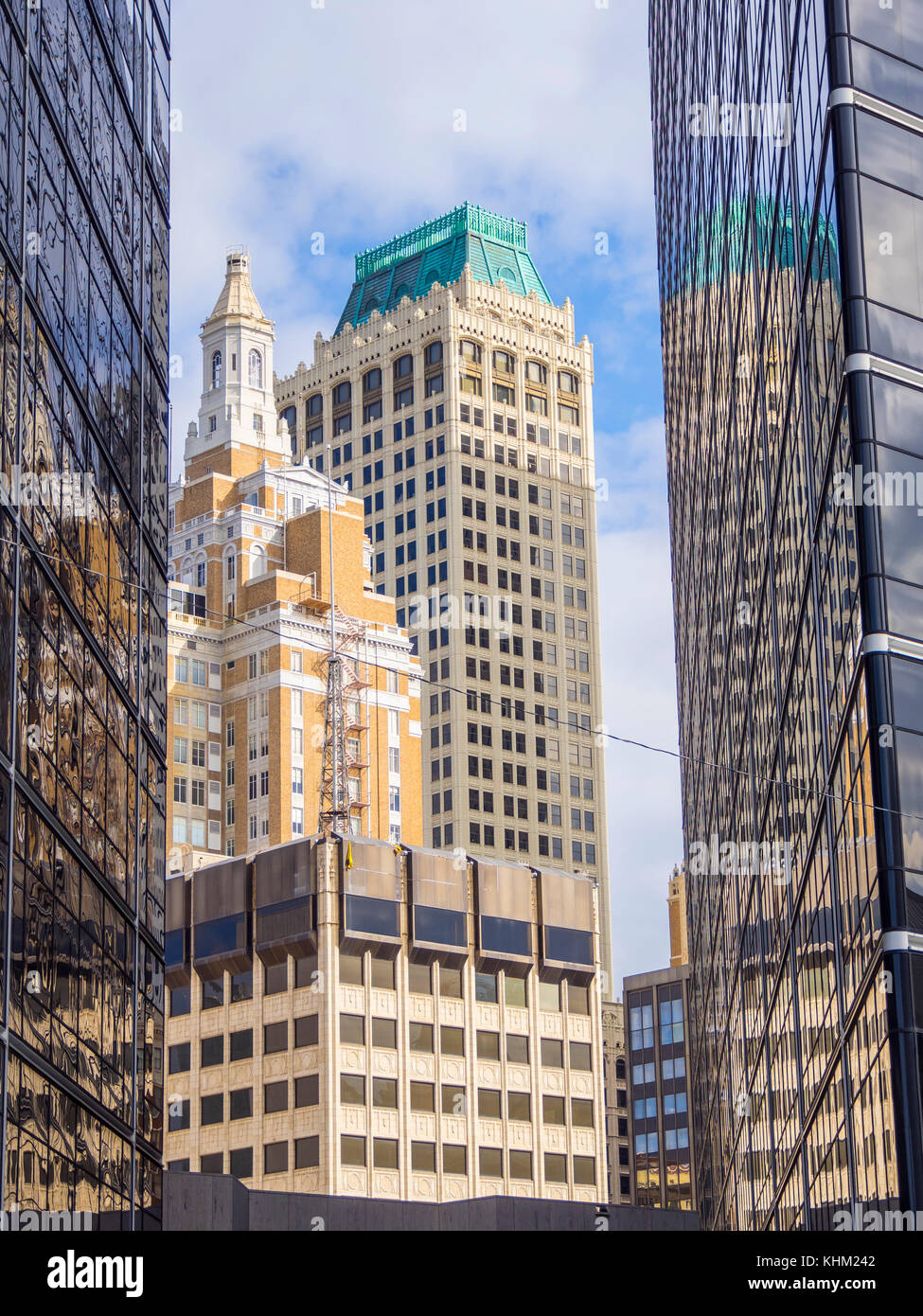 Beautiful buildings at Downtown Tusla - TULSA / OKLAHOMA - OCTOBER 17 ...
