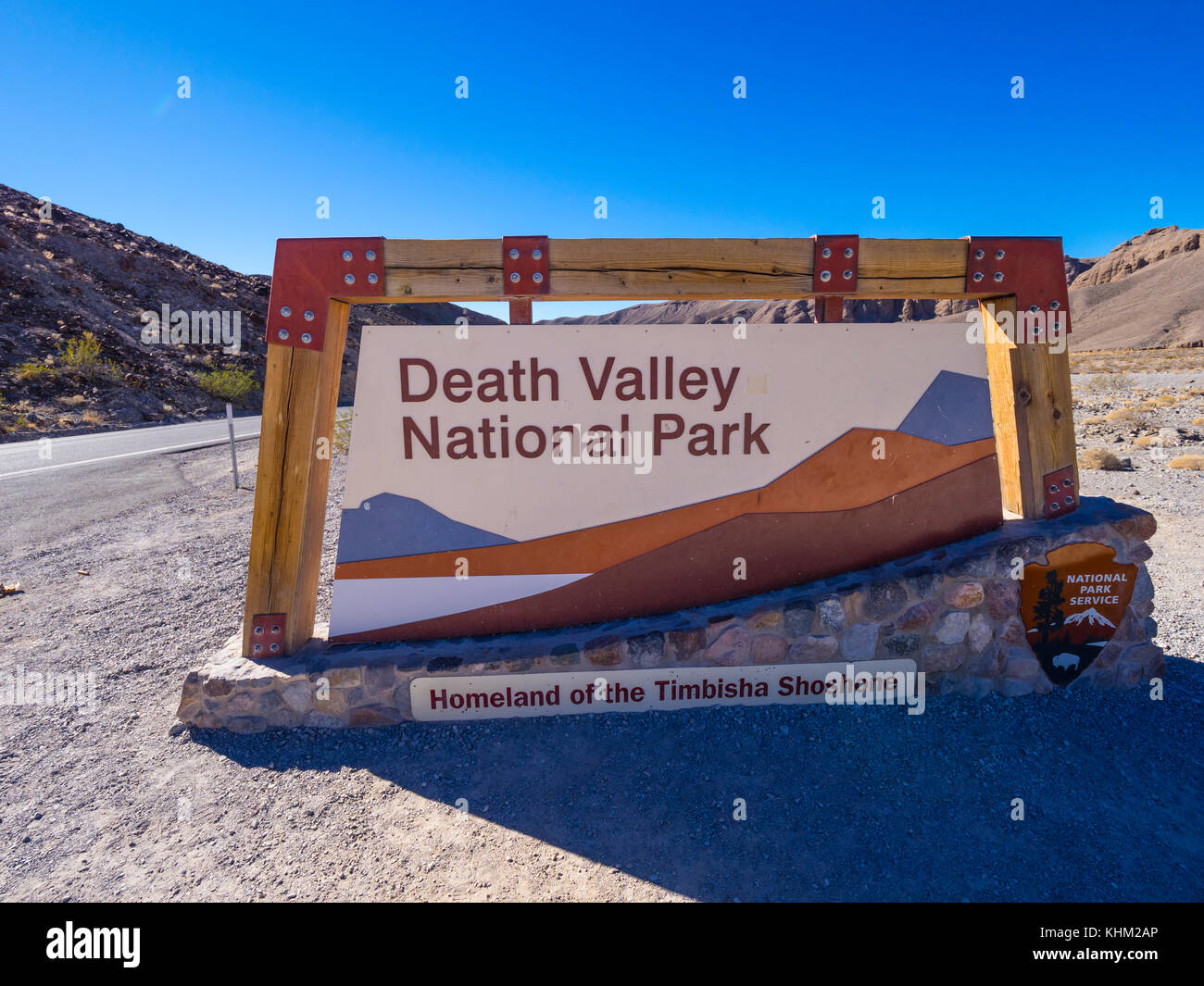 Welcome sign to Death Valley National Park California - DEATH VALLEY ...