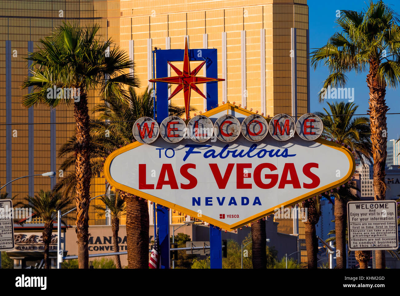 Famous sign - Welcome to fabulous Las Vegas - LAS VEGAS / NEVADA ...