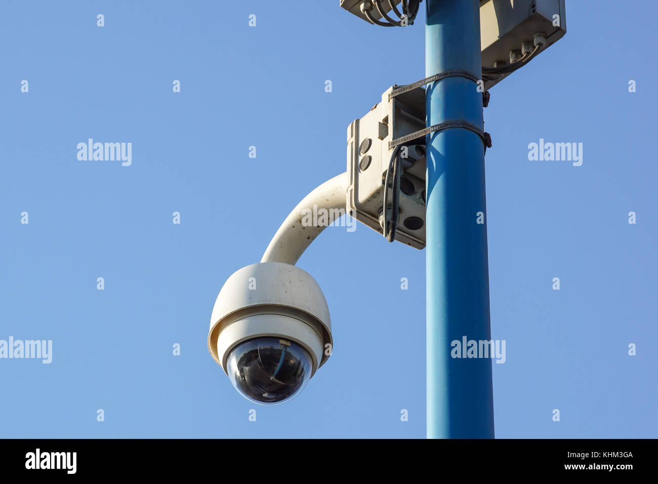 Security camera detects the movement of traffic Stock Photo - Alamy