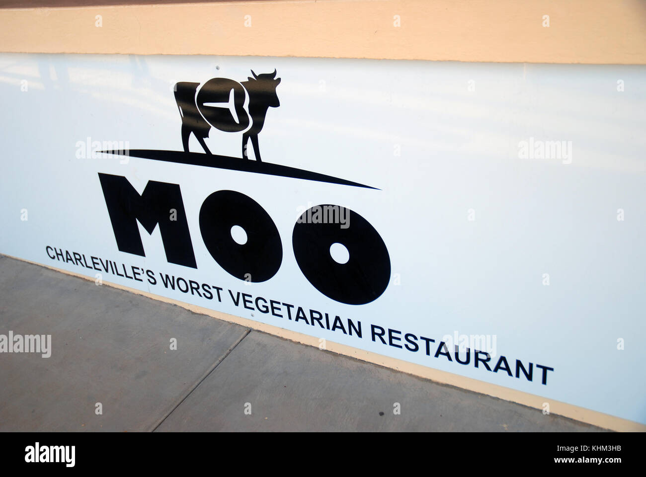 Moo font hi-res stock photography and images - Alamy